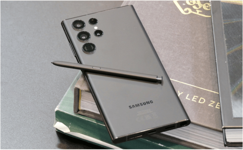 Samsung Galaxy S22 Ultra Review - Gadget Advisor