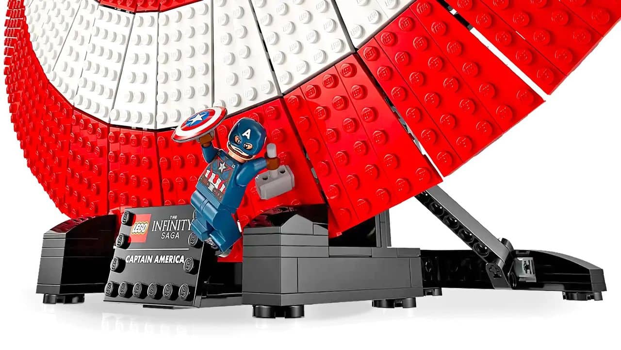Lego releases Captain America's shield as a building set - Gadget Advisor