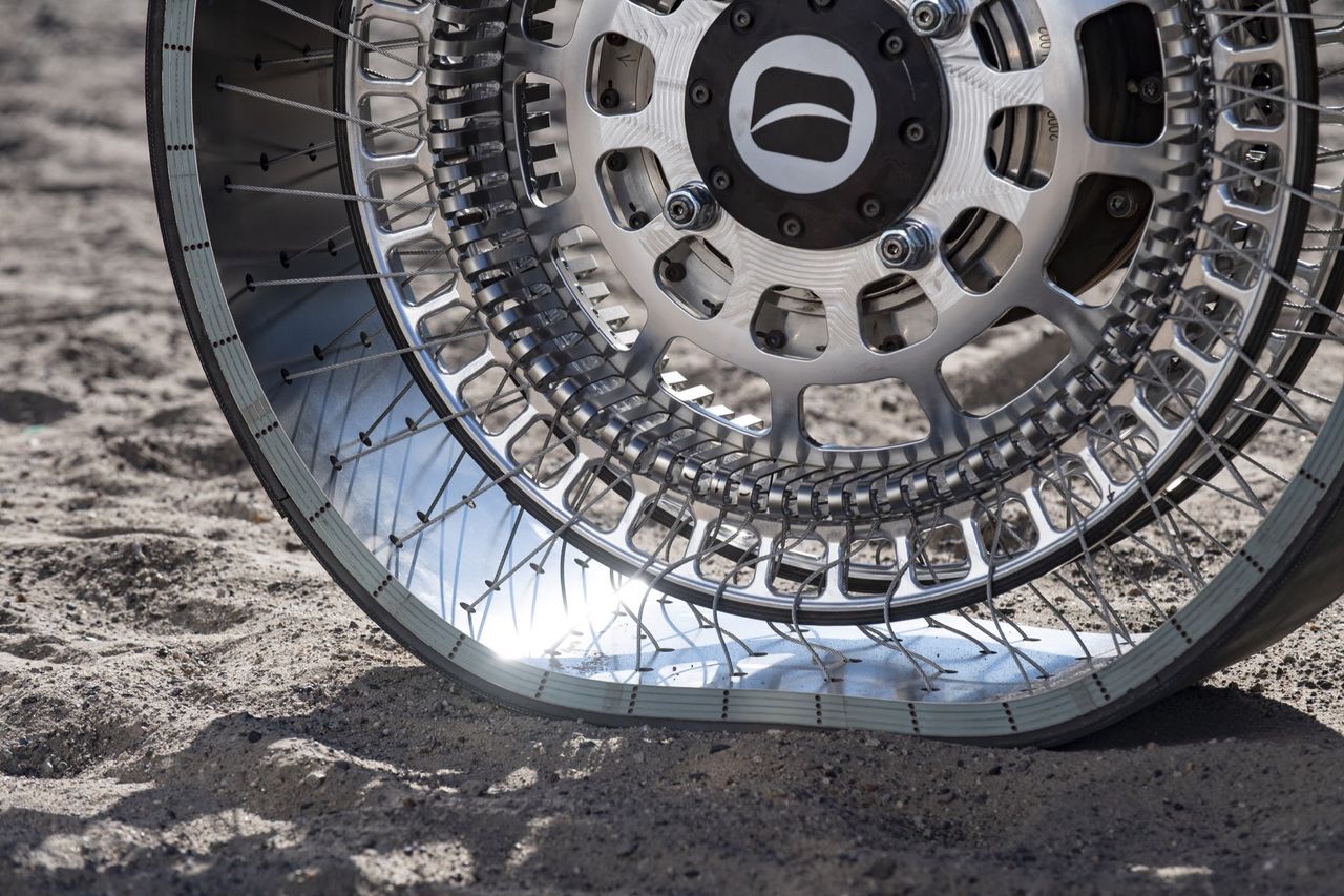Venturi Lab unveils new lunar rover wheel - Gadget Advisor