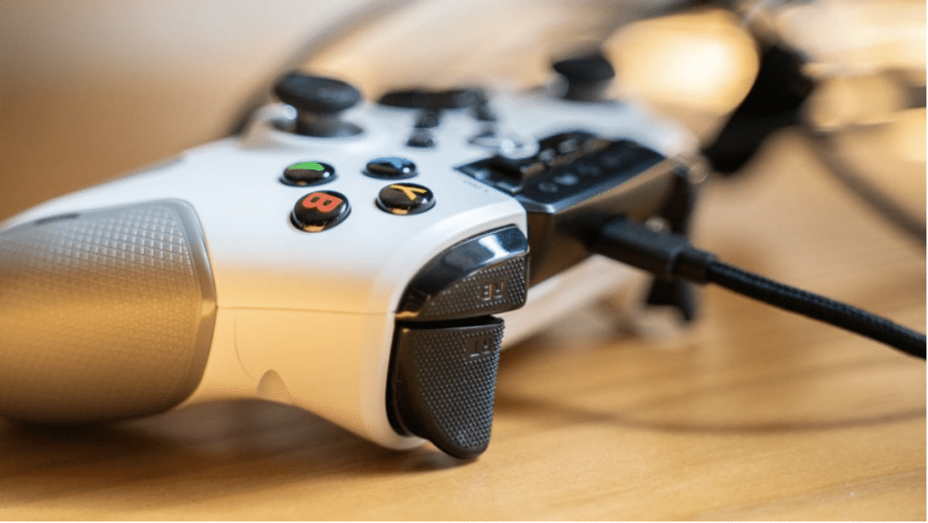 Why It's Better To Game at Your Desk Than On Your Couch - Gadget Advisor